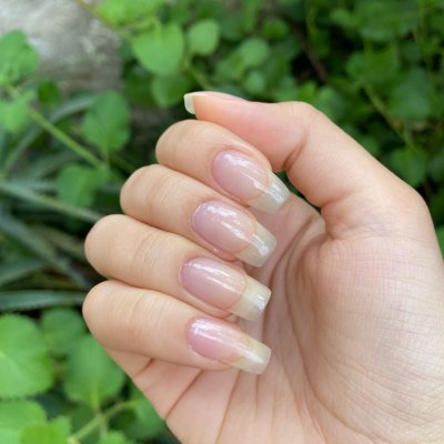 Long nails and hands care - Nailslong.com