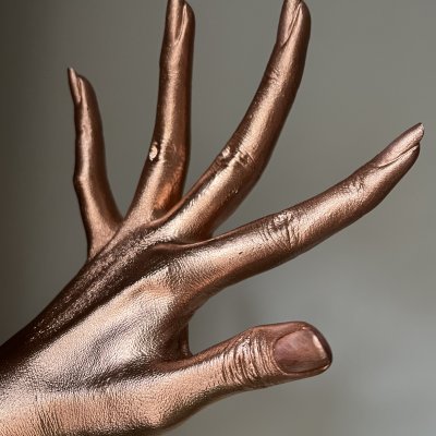 Long nails and hands care - Nailslong.com