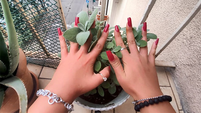 Jadez video 60 - Nailslong.com